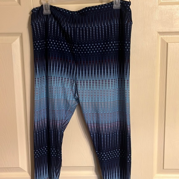 Lu la roe | Pants & Jumpsuits | Lularoe Leggins Rn 42161 Patriotic ...